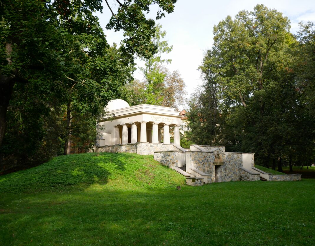 Що подивитися в Чехії: топ 5 найкрасивіших локацій в чеському місті Оломоуц | ProUkrainu